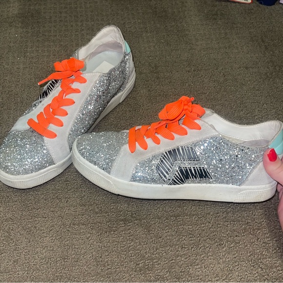 Dolce Vita | Shoes | Dolce Vita Zaga Silver Sneakers | Poshmark